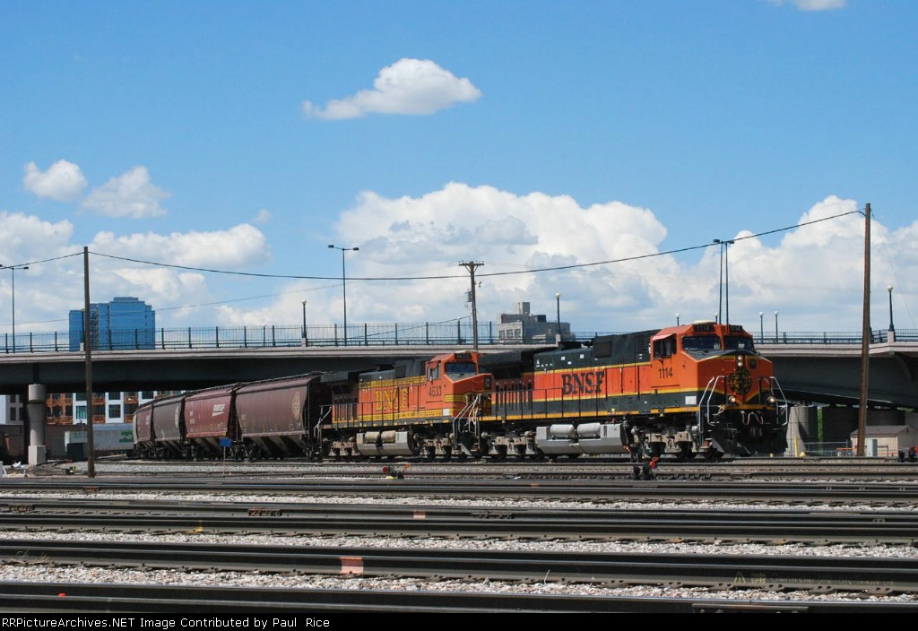 BNSF 1114 Pulling Into The Denver Yard